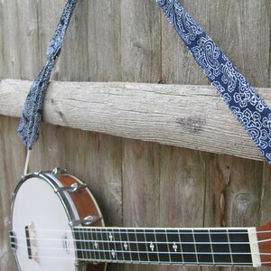 Banjolele Ukulele Strap - Hands Free - Adjustable - Etsy