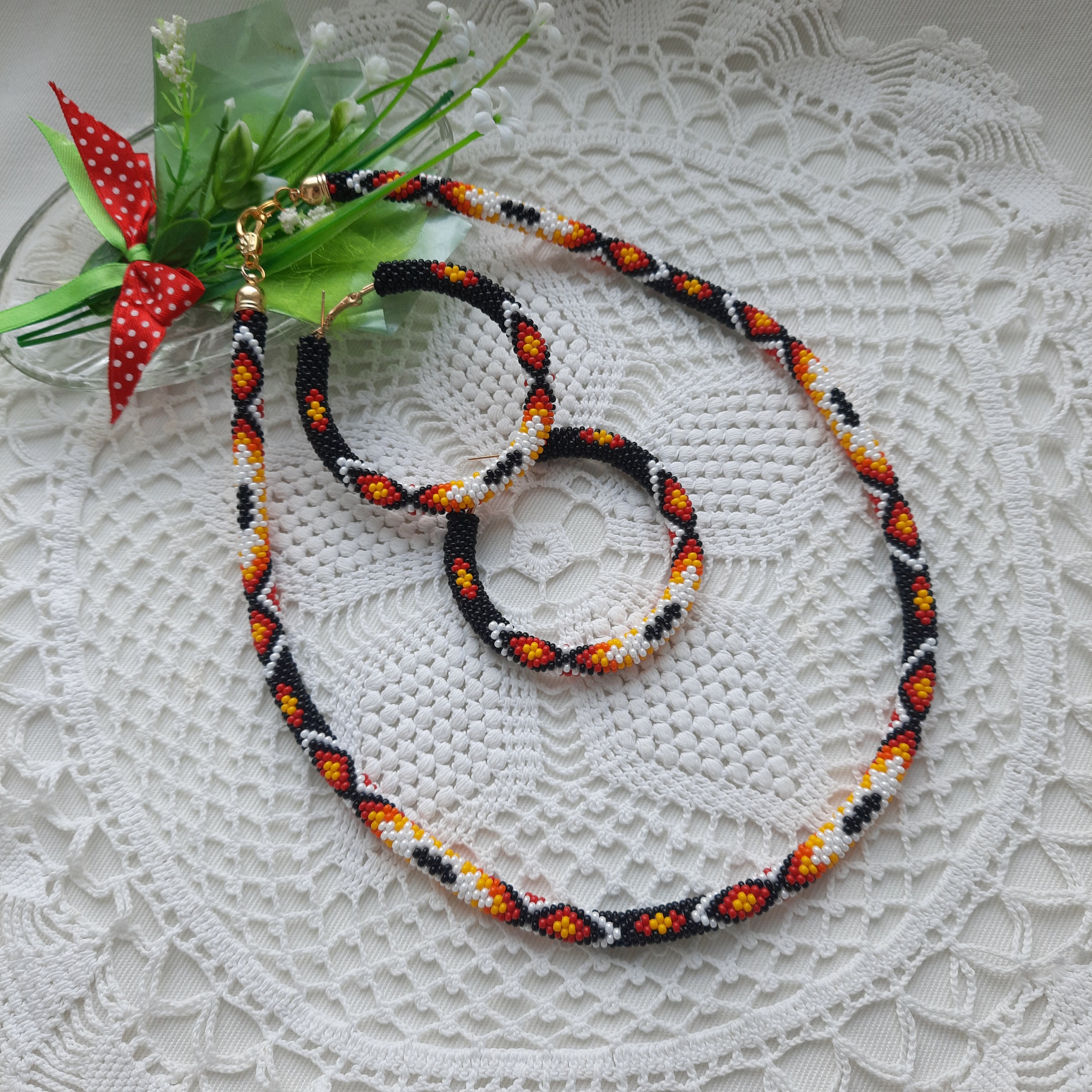 Black Thin Flexible Beaded Native American Style Necklace Rope Bright ...