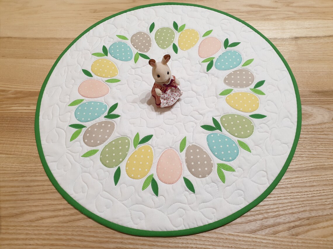 PDF Pattern Easter Eggs Quilted Table Topper Digital PDF | Etsy