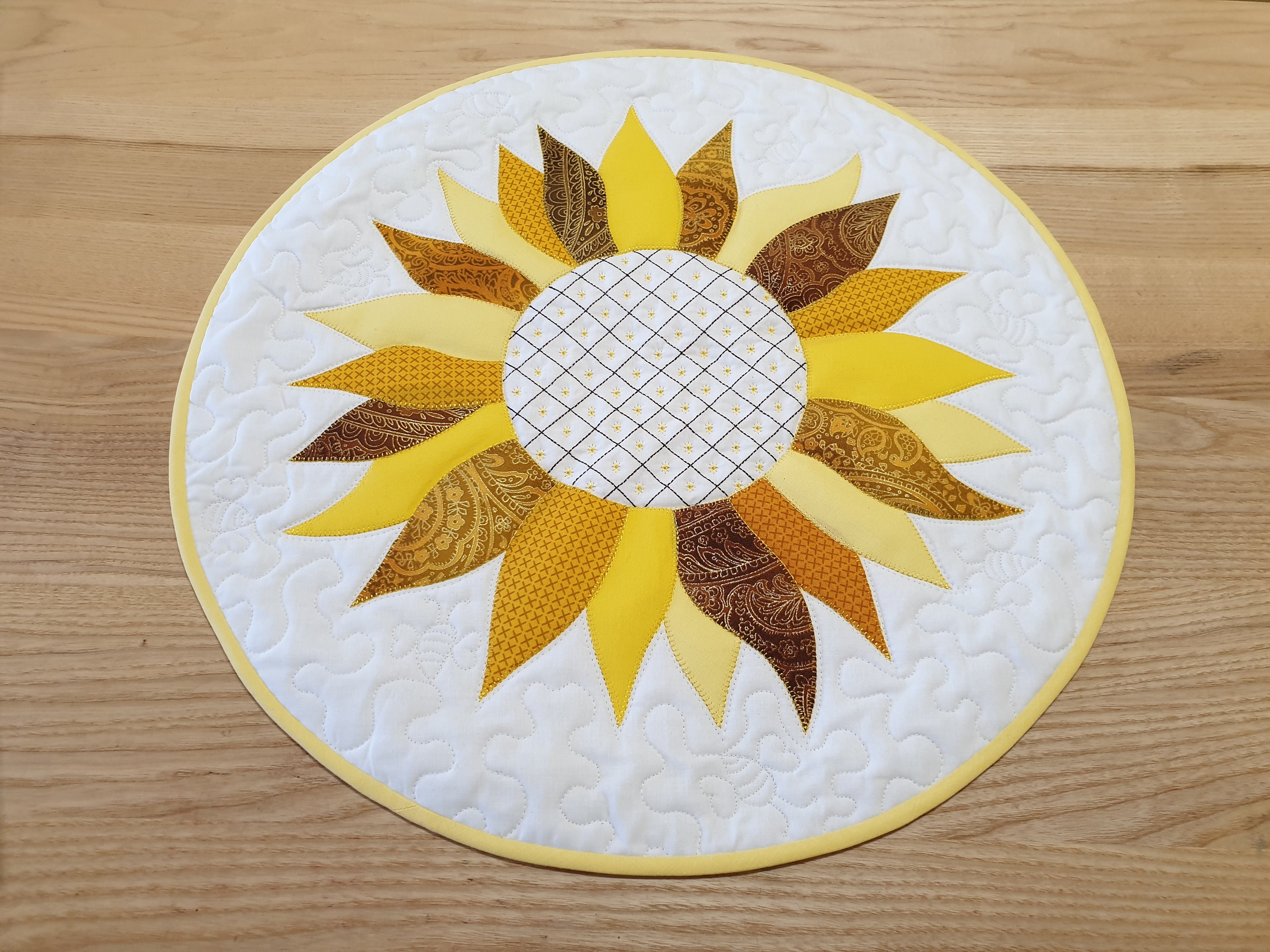 PDF Pattern Sunflower Quilted Table Topper Digital PDF - Etsy