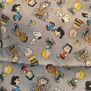 PEANUTS SNOOPY Surgical Womens Scrub Hat Bouffant Fits Ponytail, Chemo ...