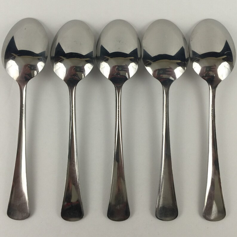 Set of 4 Oval Soup Spoons 6 34 Oneidacraft Oneida Silver Needlepoint ...