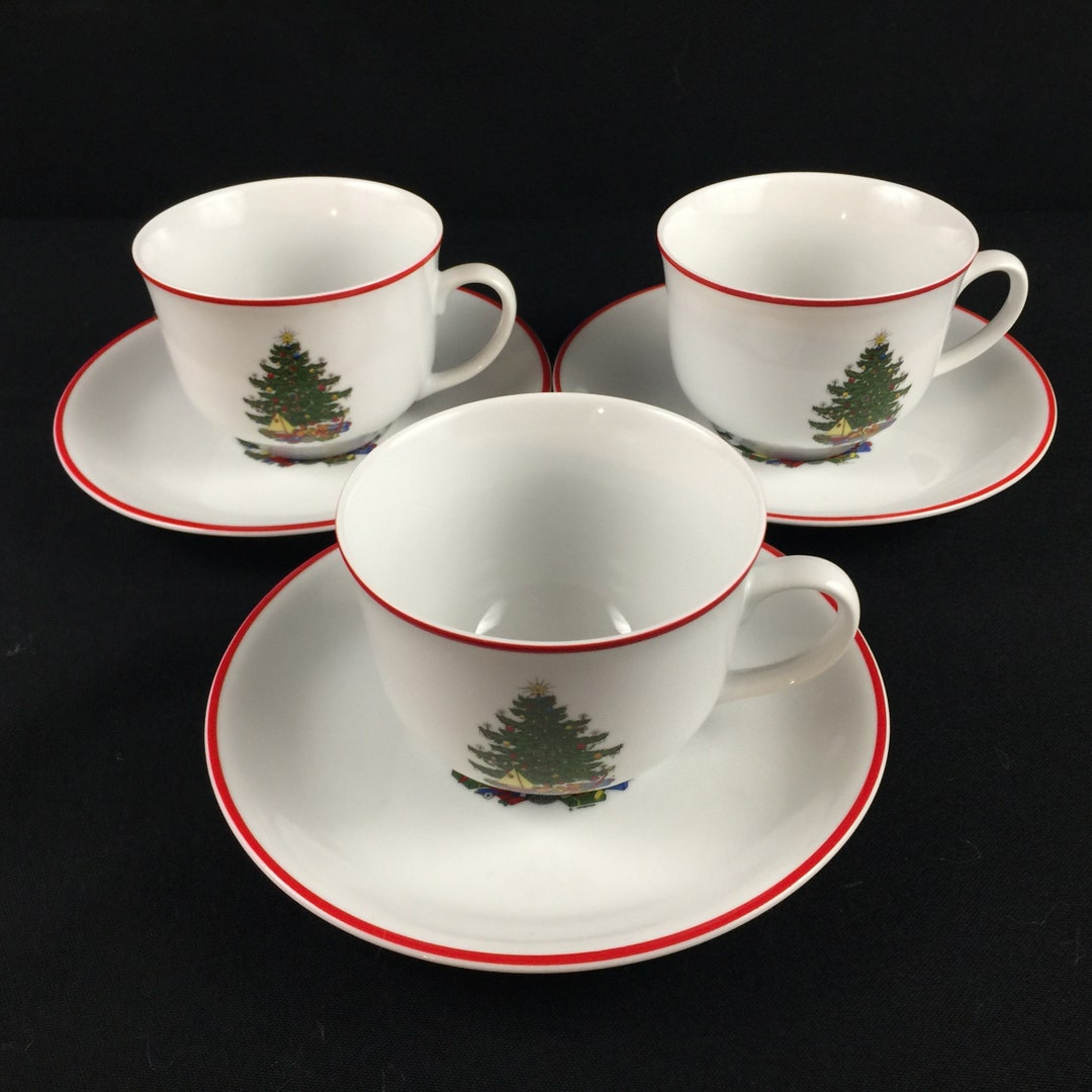 Cuthbertson American Christmas Tree Cups and Saucers Set of 3 - Etsy