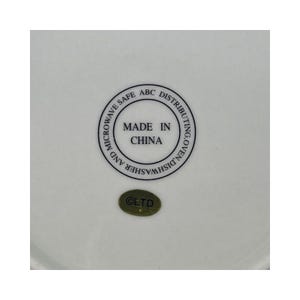 LTD ABC Distributing Comet Reindeer Salad Dessert Plate 8 Santa ...