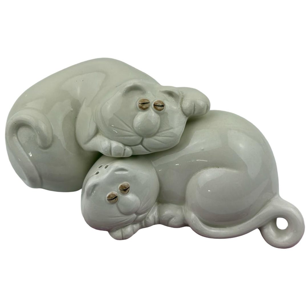 Fitz and Floyd Cat Nap Salt and Pepper Shaker Set Nesting Cats Vintage ...