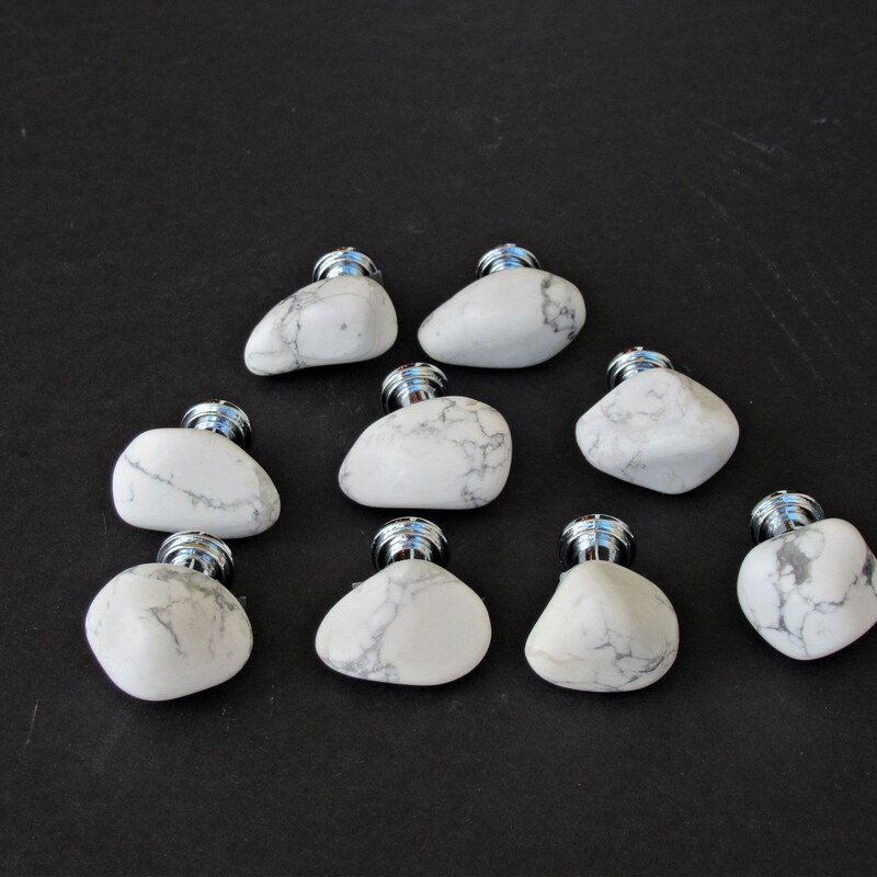 Howlite Knobs - Etsy