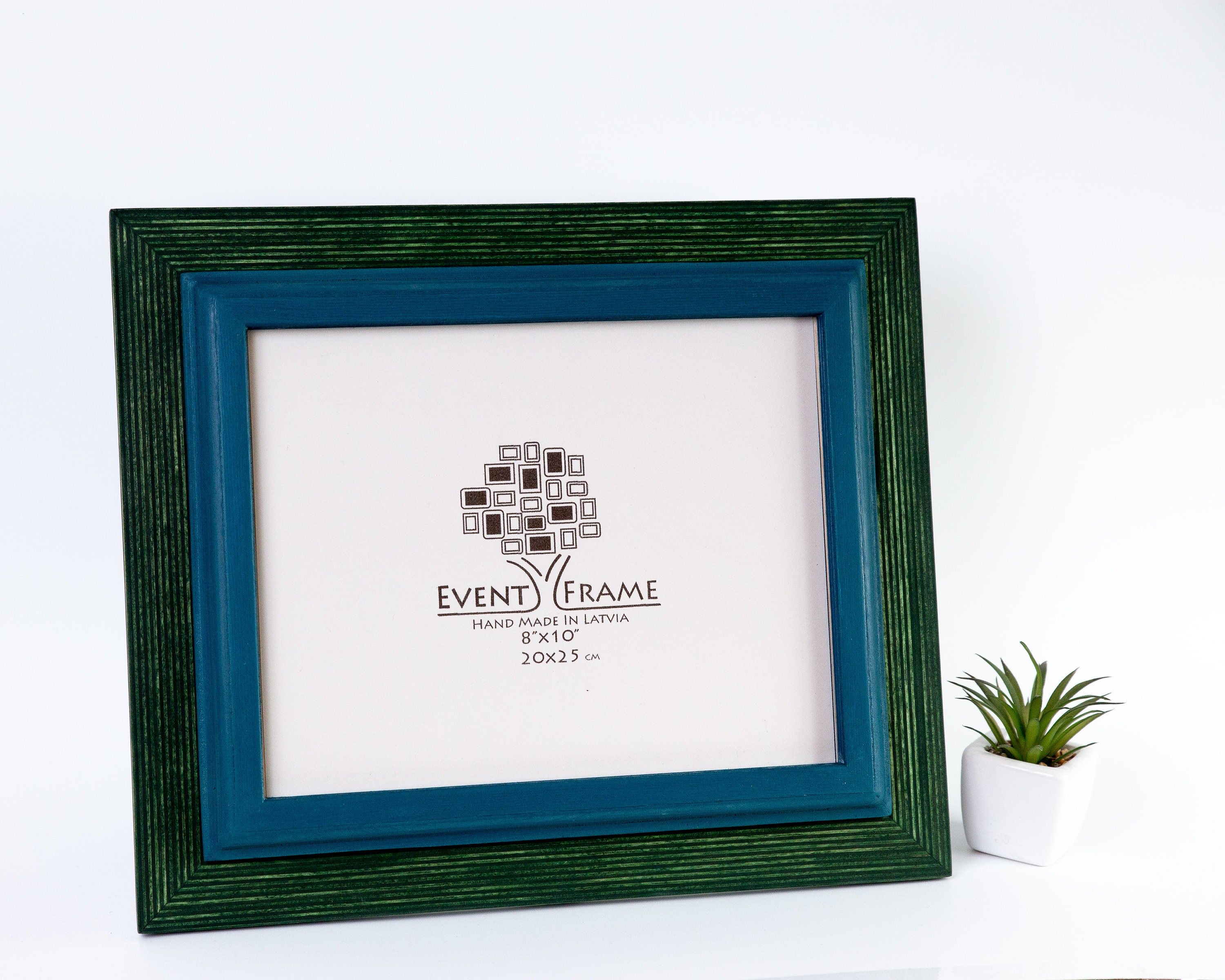 GreenBlue Picture Frames Custom Wood Frames for Family | Etsy