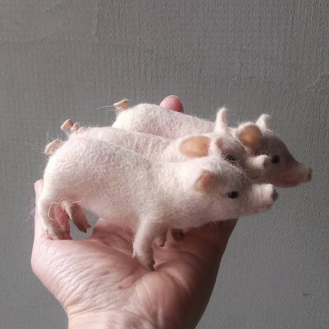 Needle Felted Pig and Piglets - Etsy