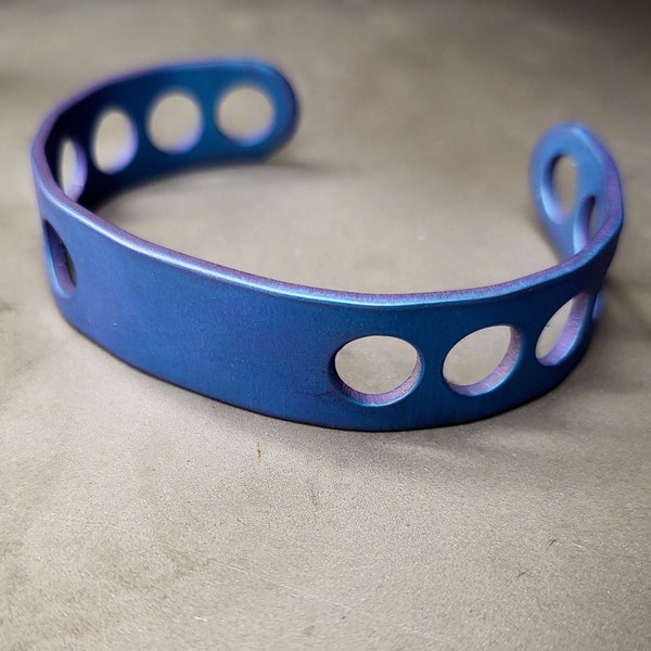 Titanium Bracelet - Etsy
