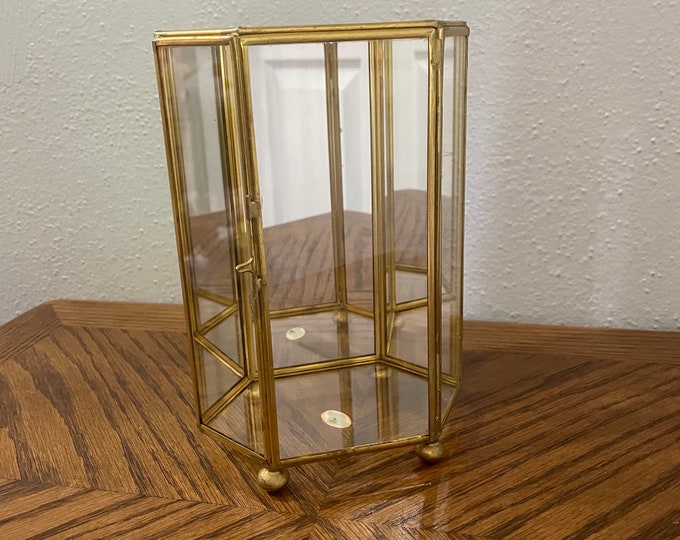 6 Pyramid Glass Box - Etsy