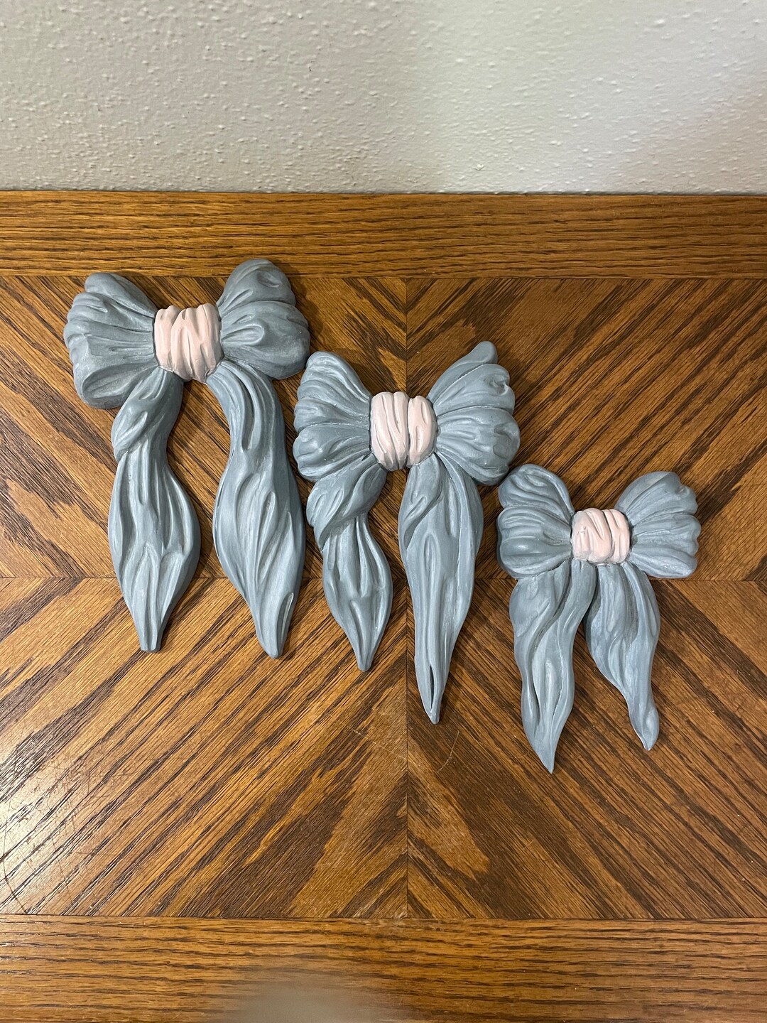 Blue Bow Wall Decor, Vintage Plastic Wall Bows, Homco Pink Bows ...