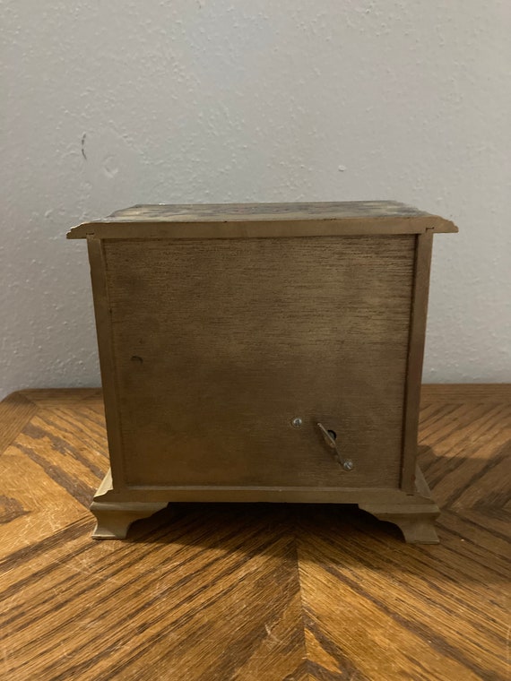 Vintage florentine style jewelry box, music box, gold… - Gem