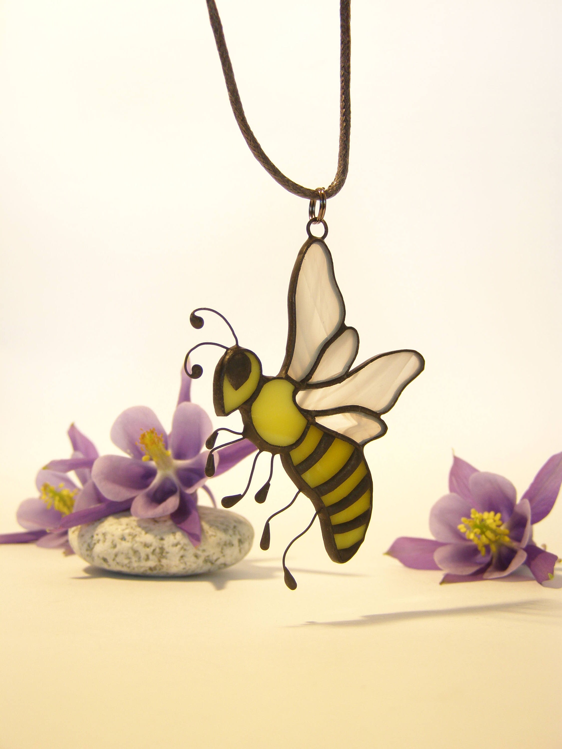 Honey Bee Stained Glass Bee Suncatcher Honey Bee Pendant | Etsy