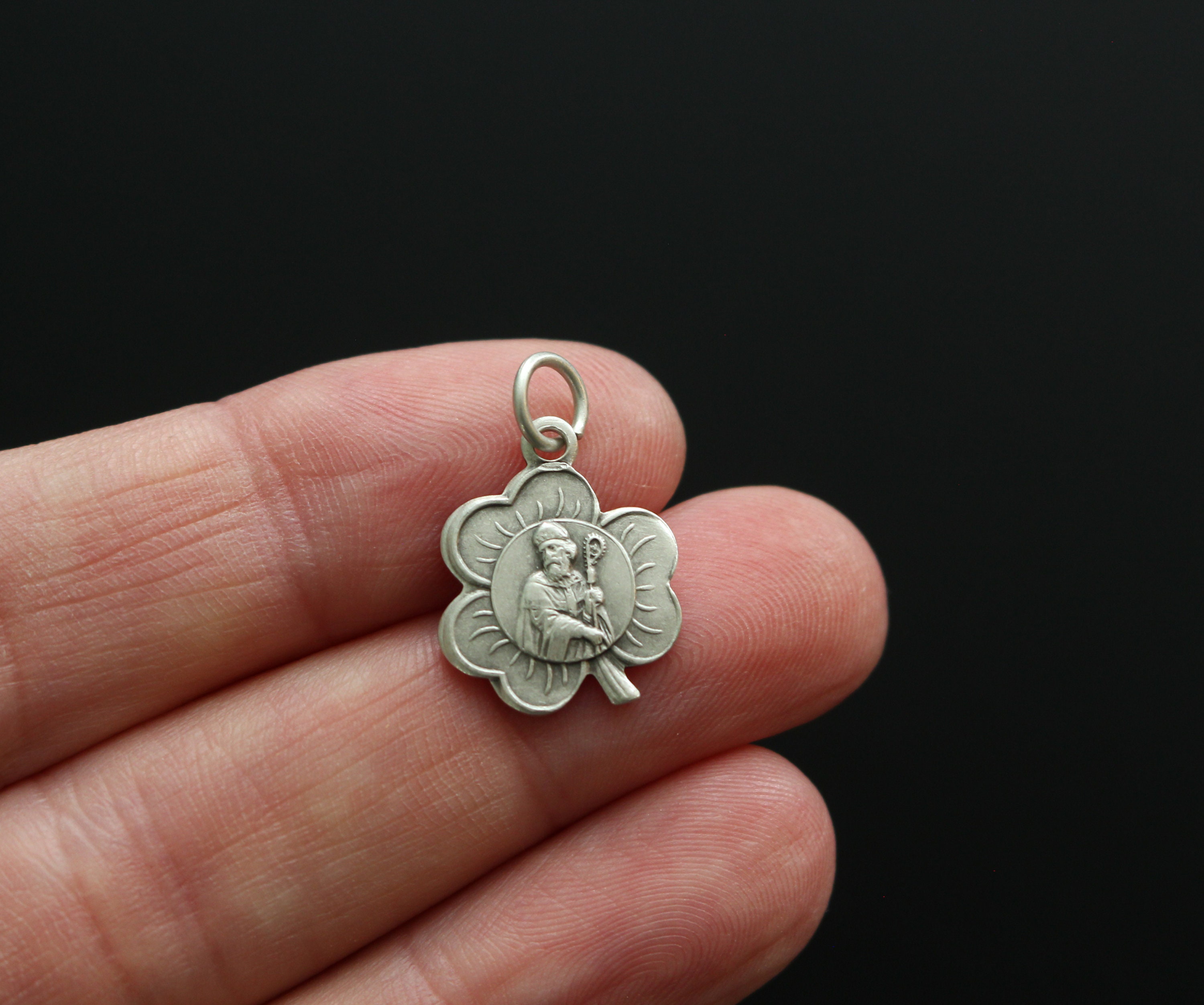 St. Patrick Shamrock Shaped Charm Symbol of Holy Trinity - Patron Saint ...