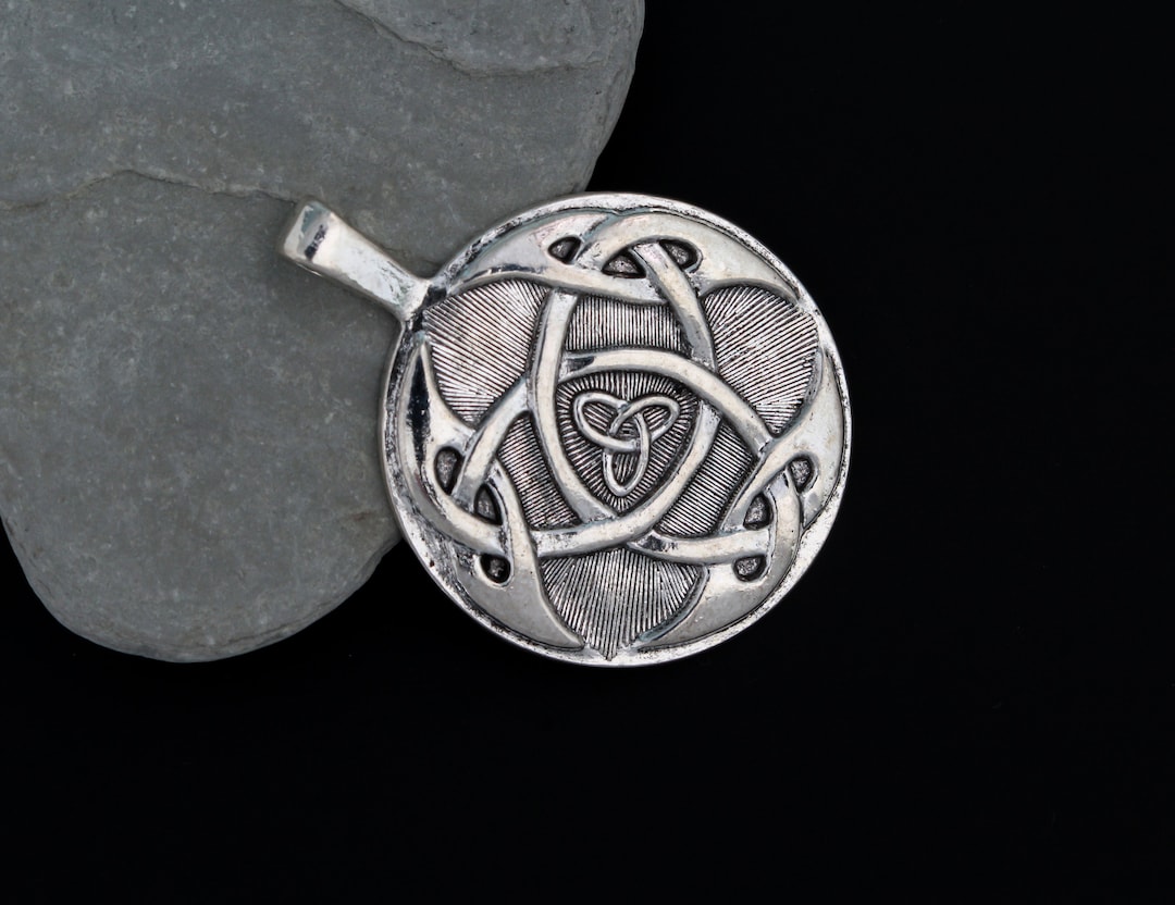 Large Celtic Trinity Knot Pendant, 1-5/8" Long - Antique Silver Symbol ...