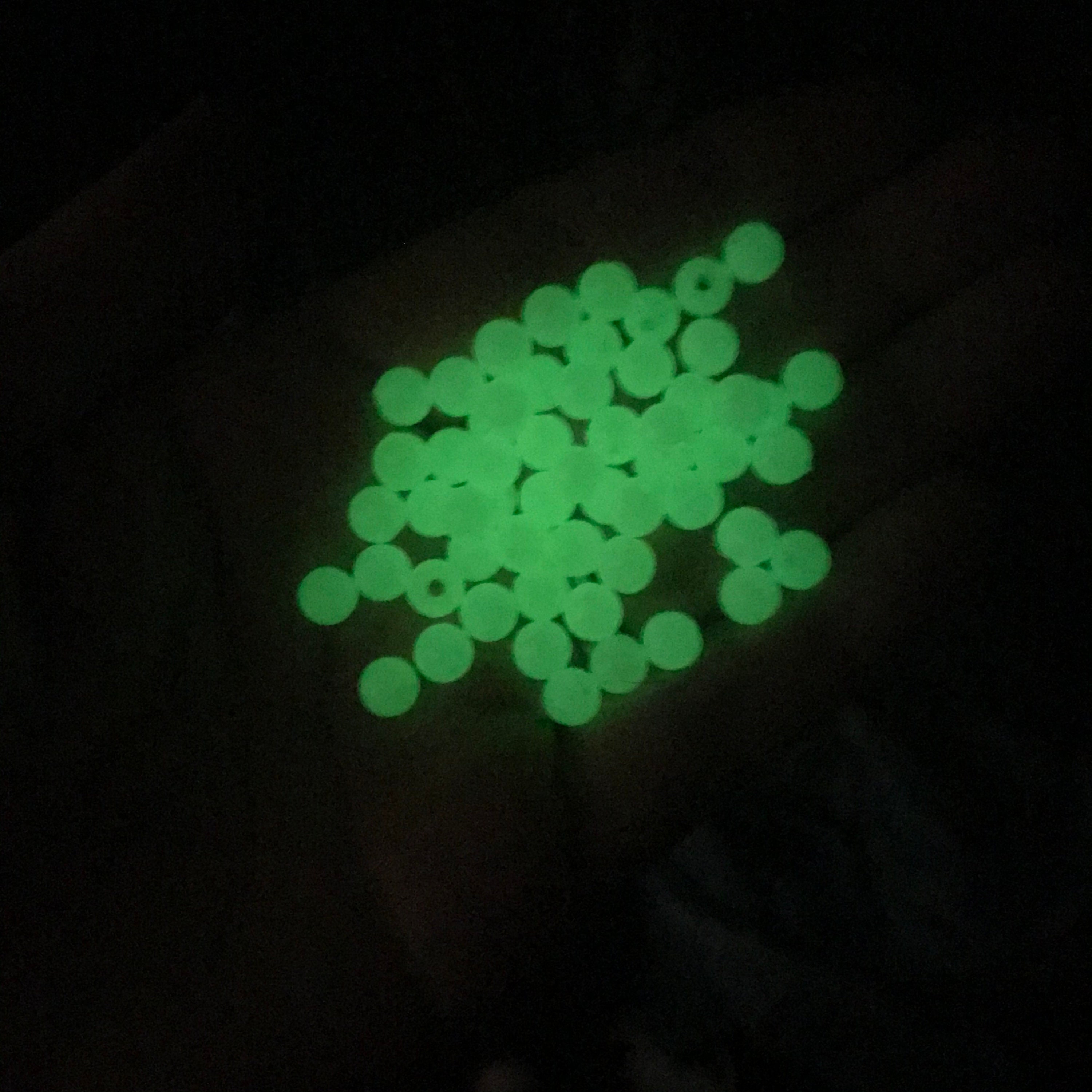 125 Luminous Acrylic Round Beads Glow in the Dark Beads for - Etsy Denmark