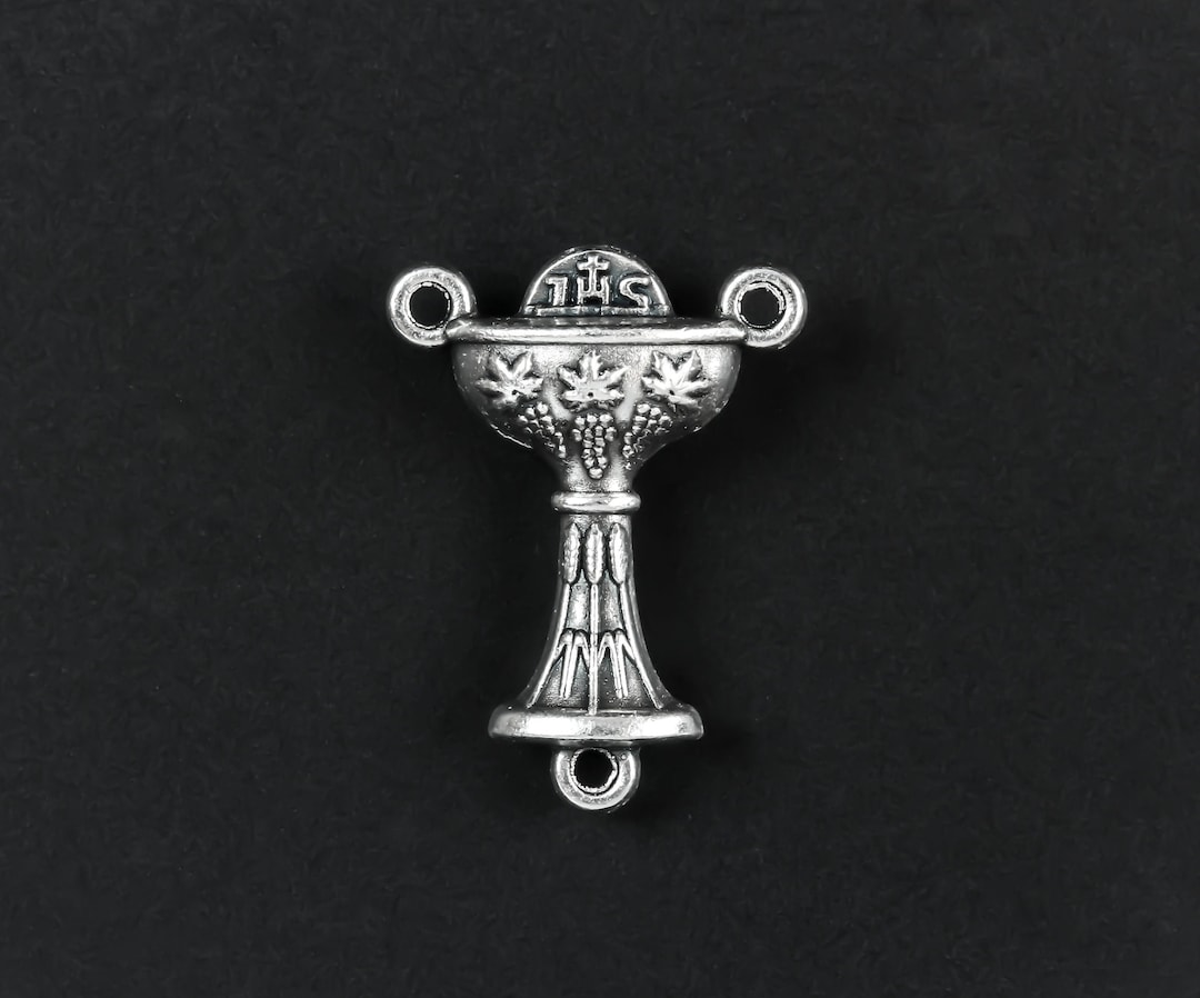Holy Communion Chalice Rosary Centerpiece - Holy Eucharist JHS ...