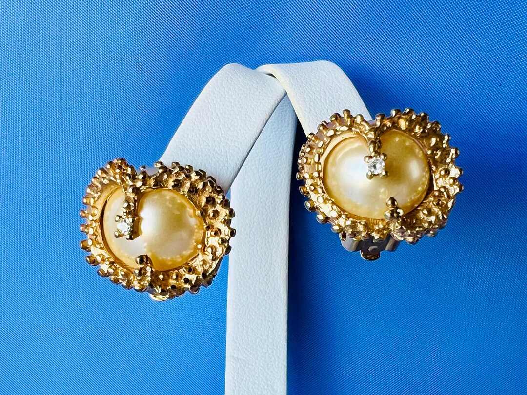 Vintage Erwin Pearl Faux Pearl and Rhinestone Clip Earrings - Etsy