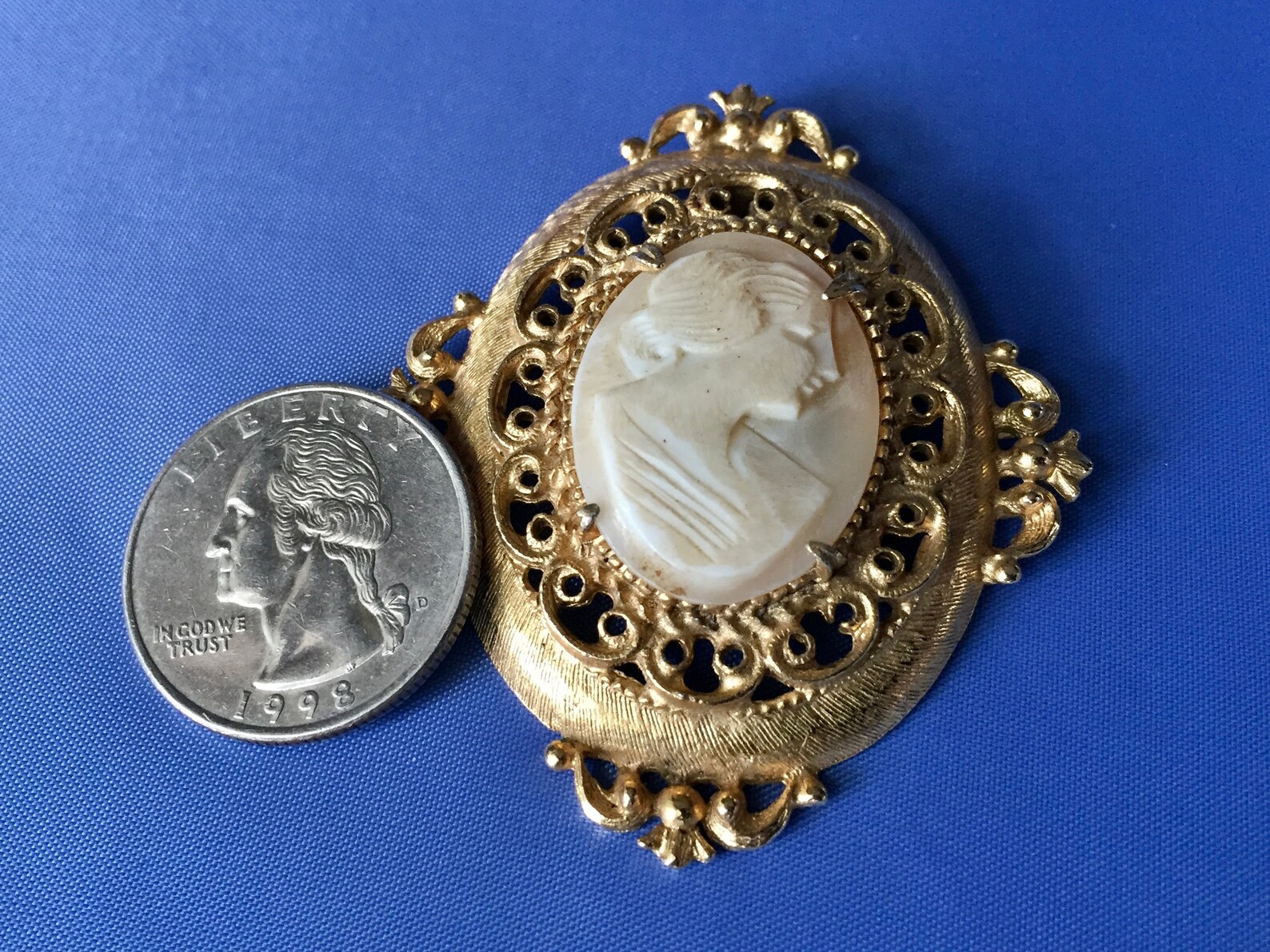 Vintage Signed Geno Carved Shell Cameo Pendant Vintage Cameo - Etsy