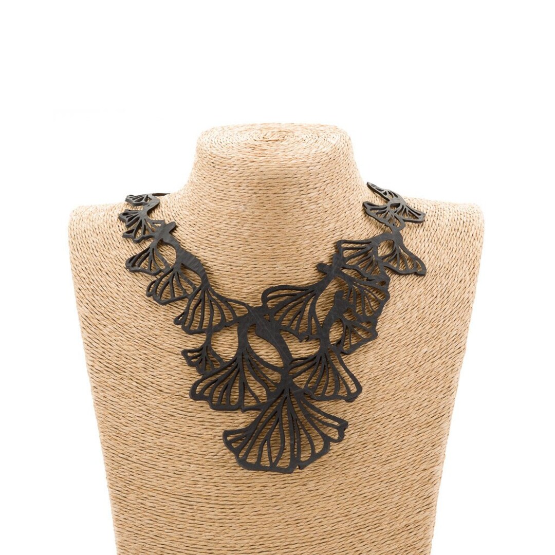 Fan Leaf Clover Rubber Statement Necklace: Upcycled Vegan Jewelry - Etsy