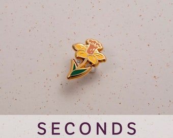 Daffodil Lapel Pin CC216 Flowers Gardening and Spring - Etsy