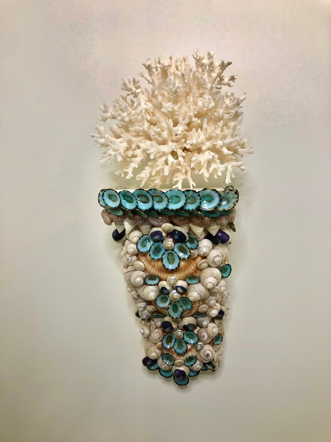 Seashell Wall Sconce Shelf for Home and Coastal Decor, Interior Design ...