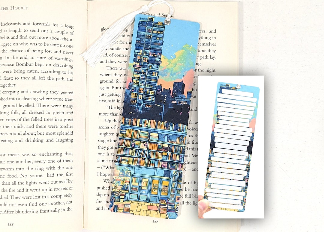 Cool Aesthetic Cityscape Bookshop Bookmark Tracker, 25 Books to Fill In ...