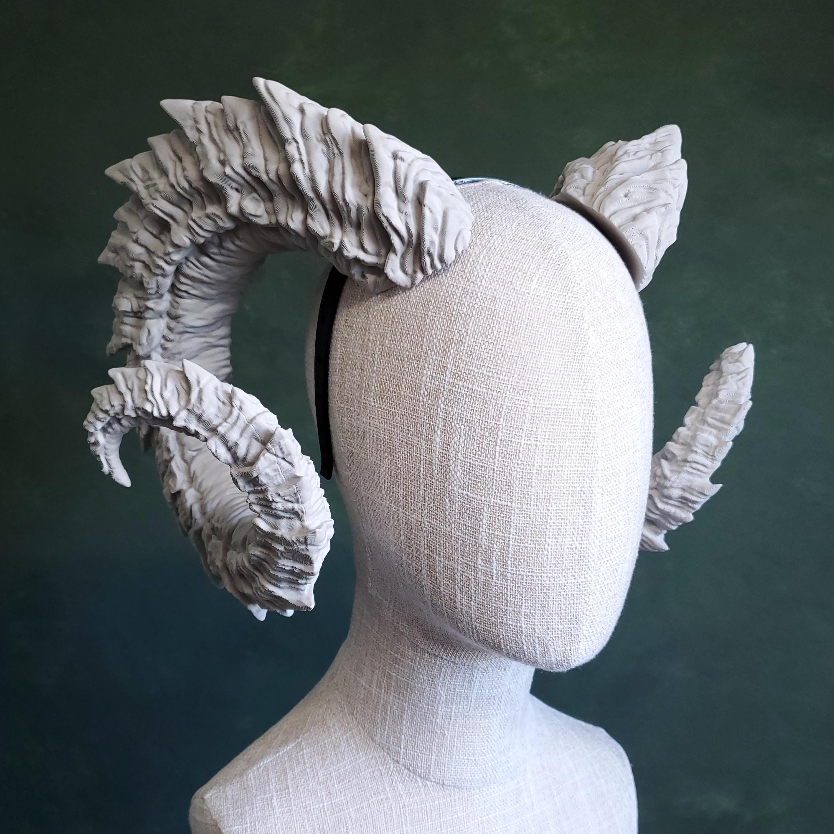 Pyrus | Spiked Curled Horns With Multiple Sizes - Etsy