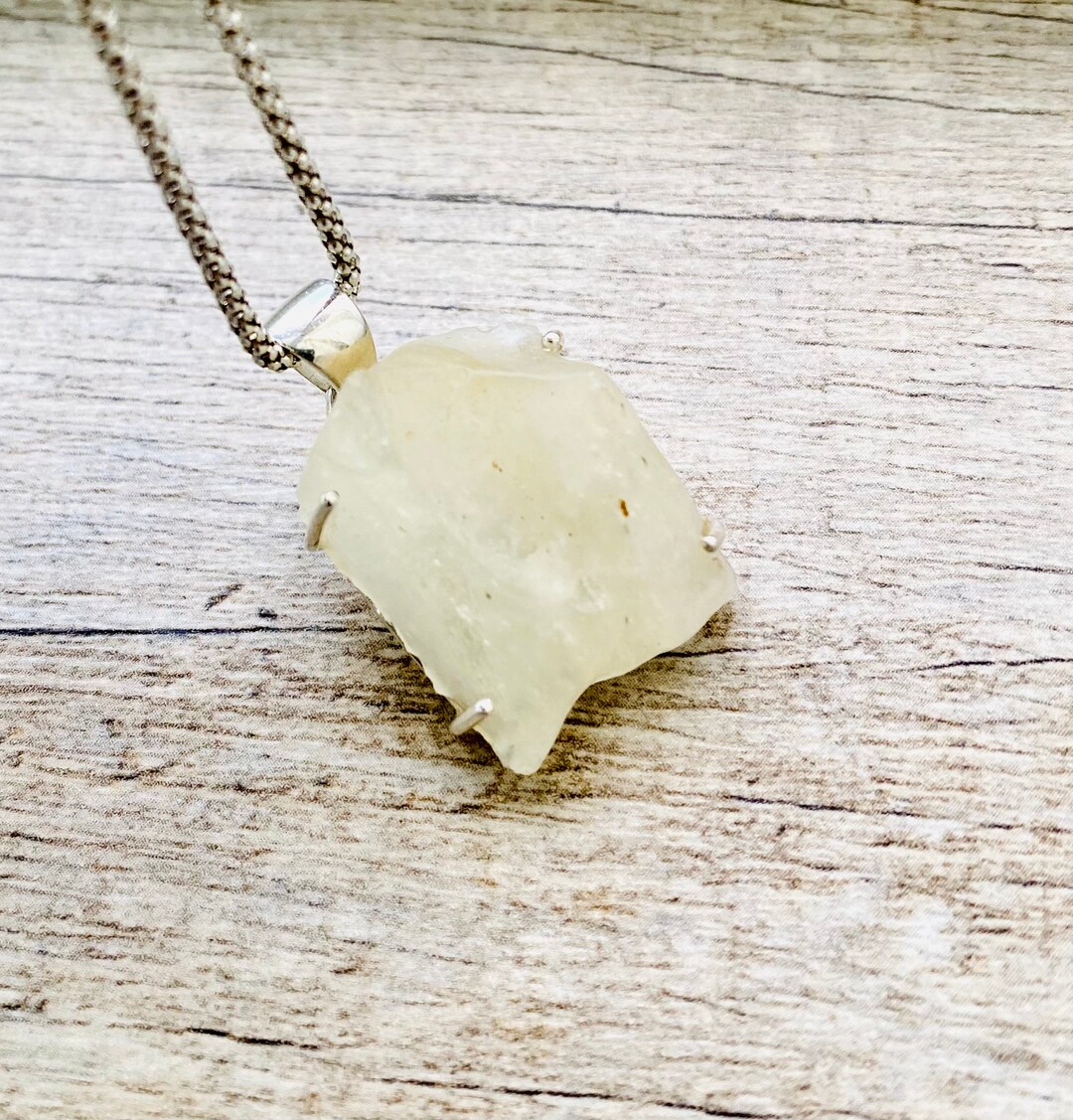 Very Rare Natural Raw Libyan Desert Glass Pendant, Golden Tektite ...