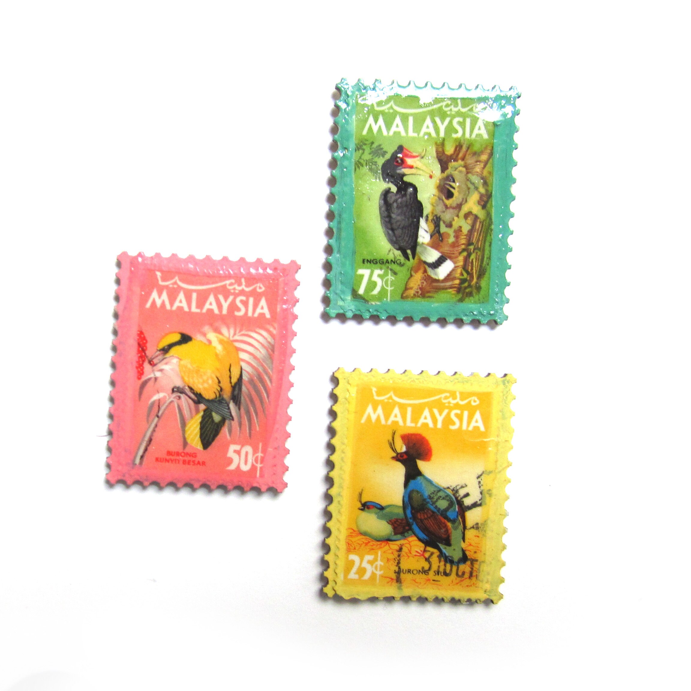 Postage stamp magnet set