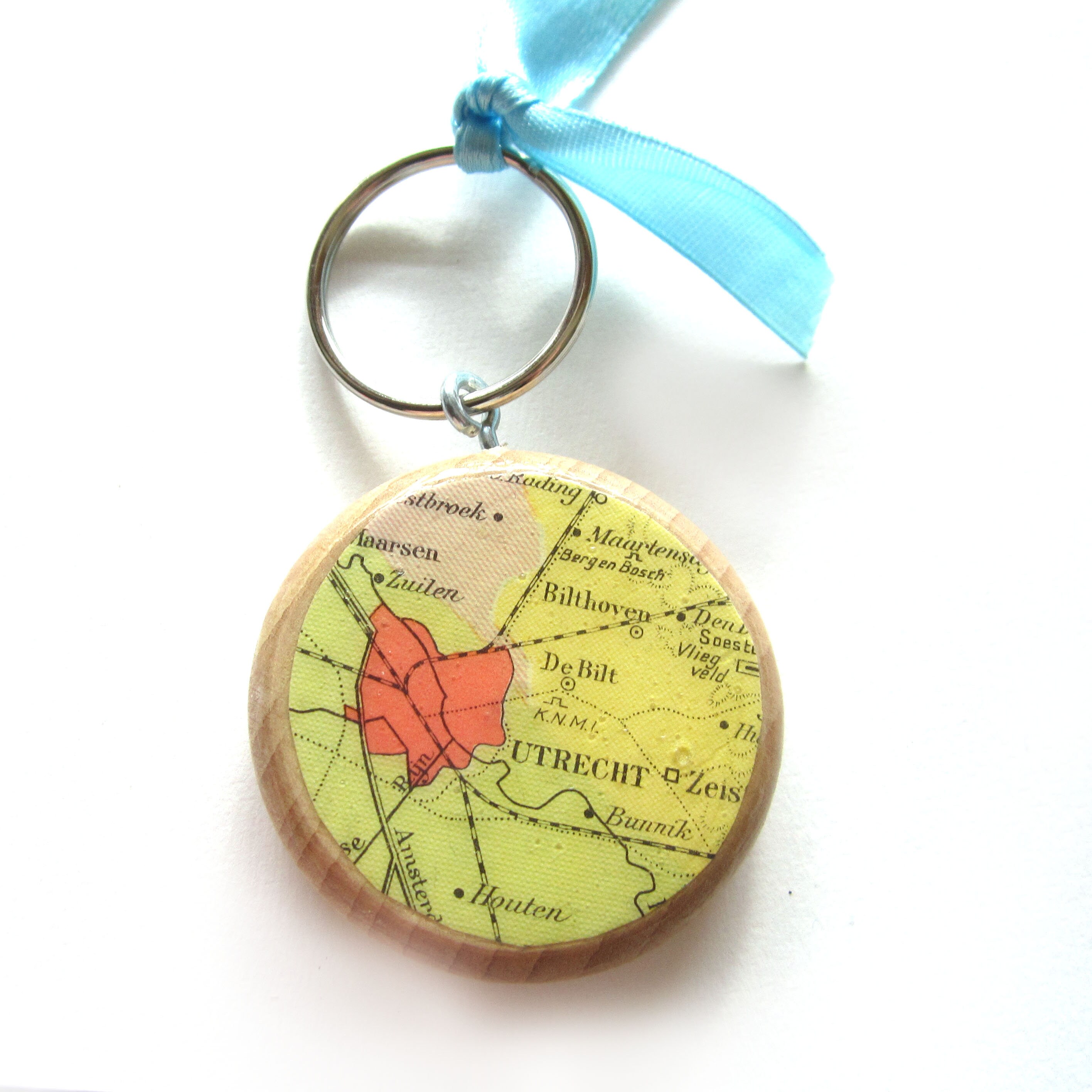 Personalized World map keychain - Netherlands variations