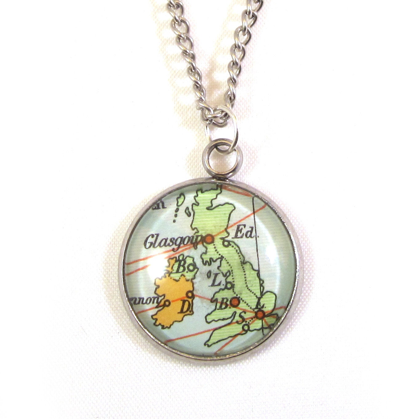 Map necklaces - Northern Europe variations 20 mm
