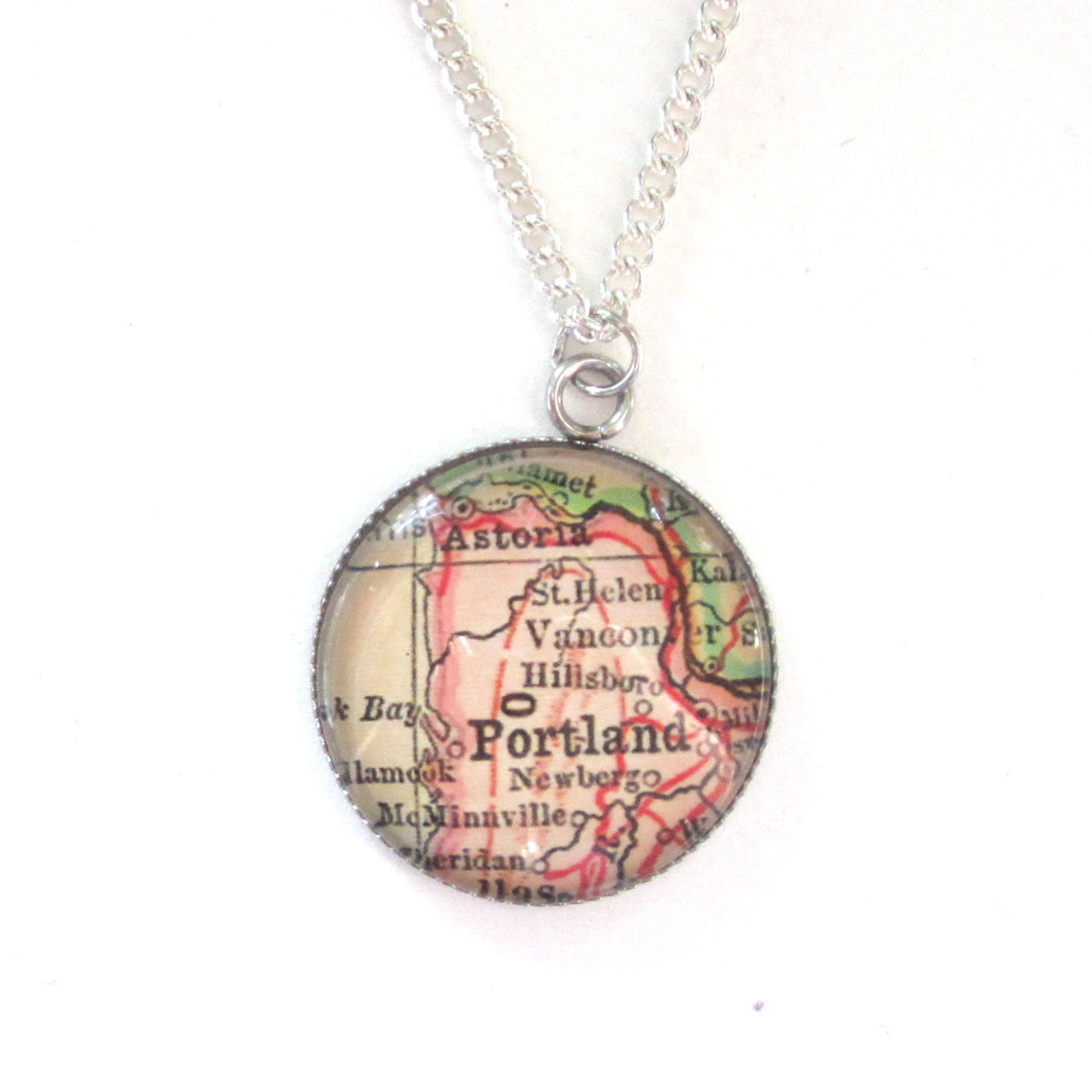 Personalized Map Necklace America Variatons 25 Mm | Etsy