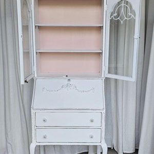 Gorgeous Queen Ann Secretary Hutch, Romantic Style, Paris Apartment ...