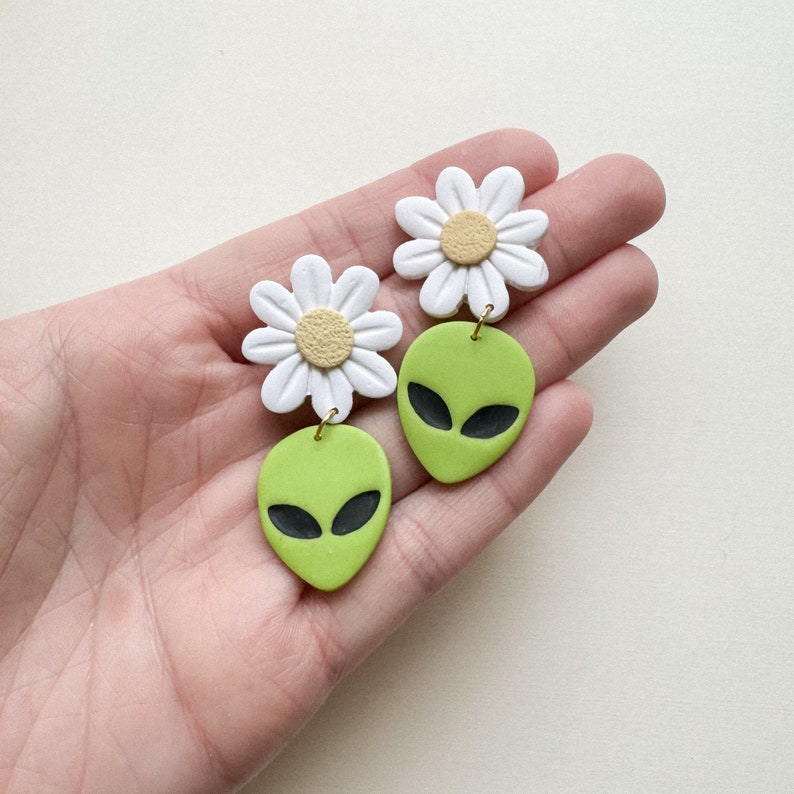Alien Daisy Dangle Earrings Sci-fi Earrings Spring Alien Earrings ...