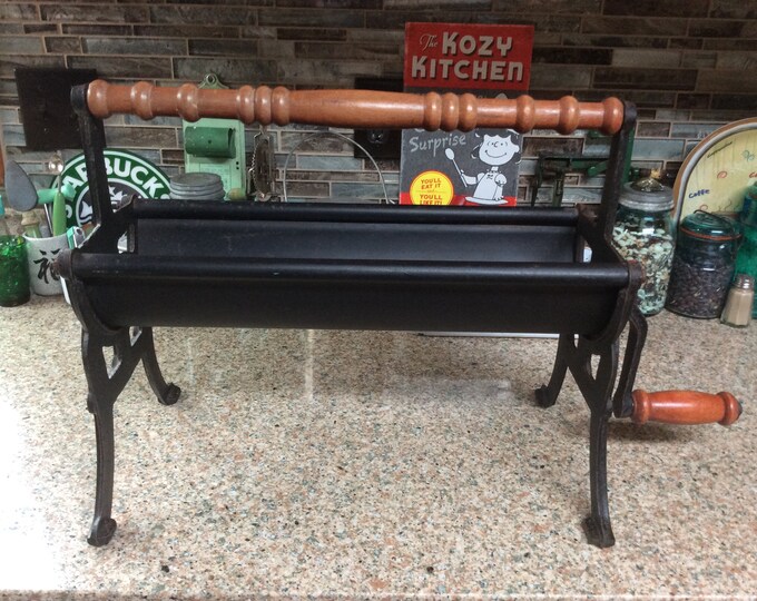 Vintage Newspaper Roller - Etsy