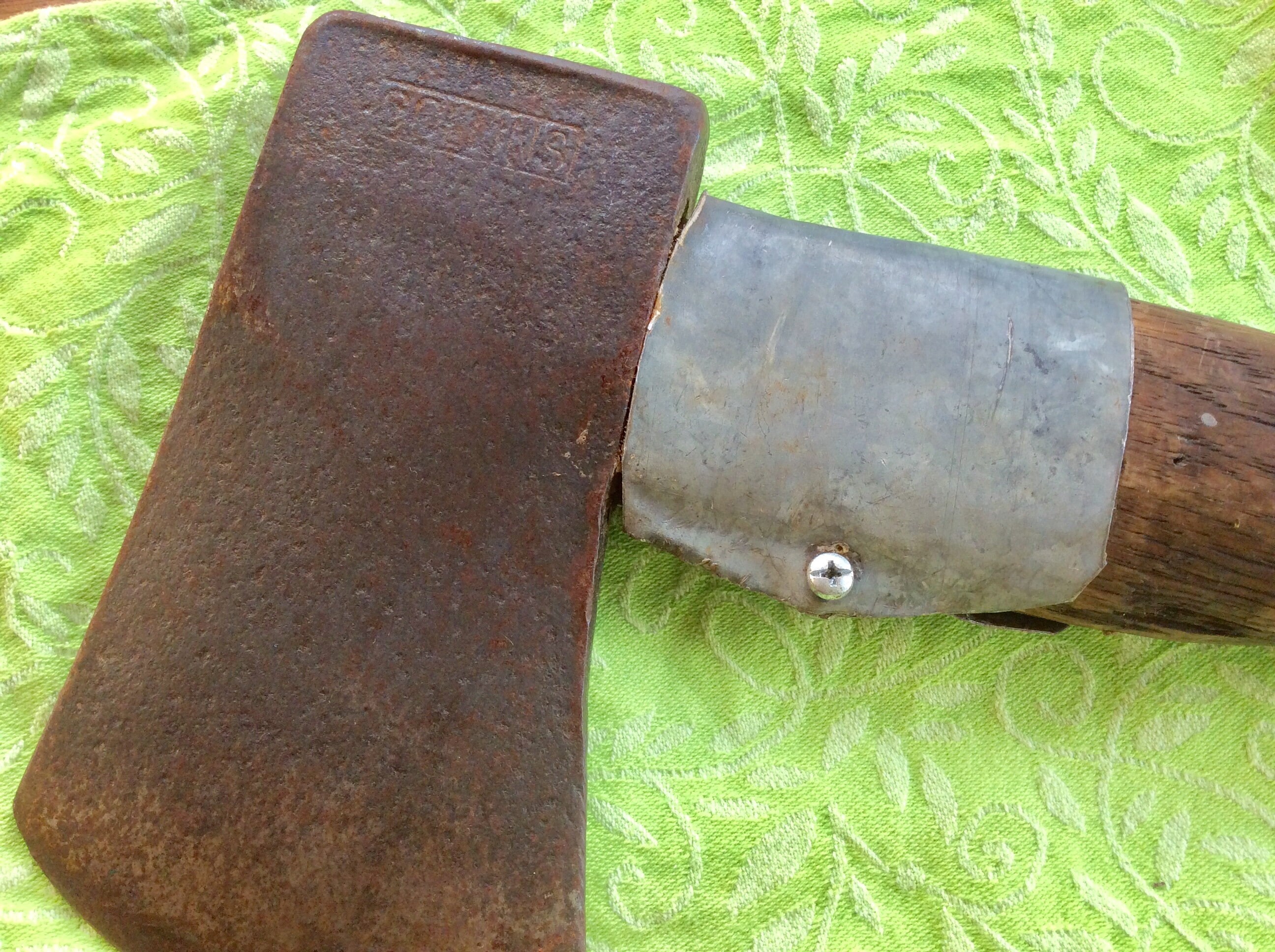 Collins Legitimus Axe for sale | Only 2 left at -60%