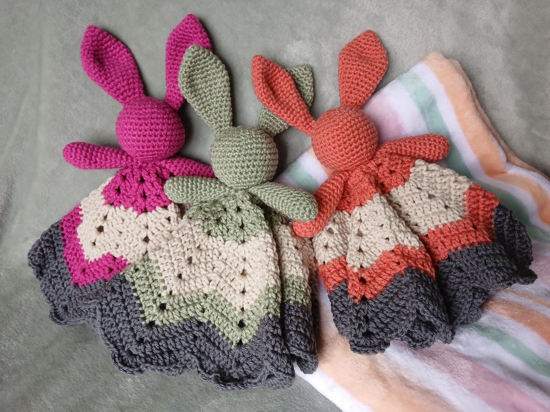 Bunny Rabbit Lovey on a Round Ripple Blanket - Etsy