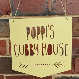 Personalised Cubby House Sign DOTS AND ARROW Design-treehouse-plaque ...
