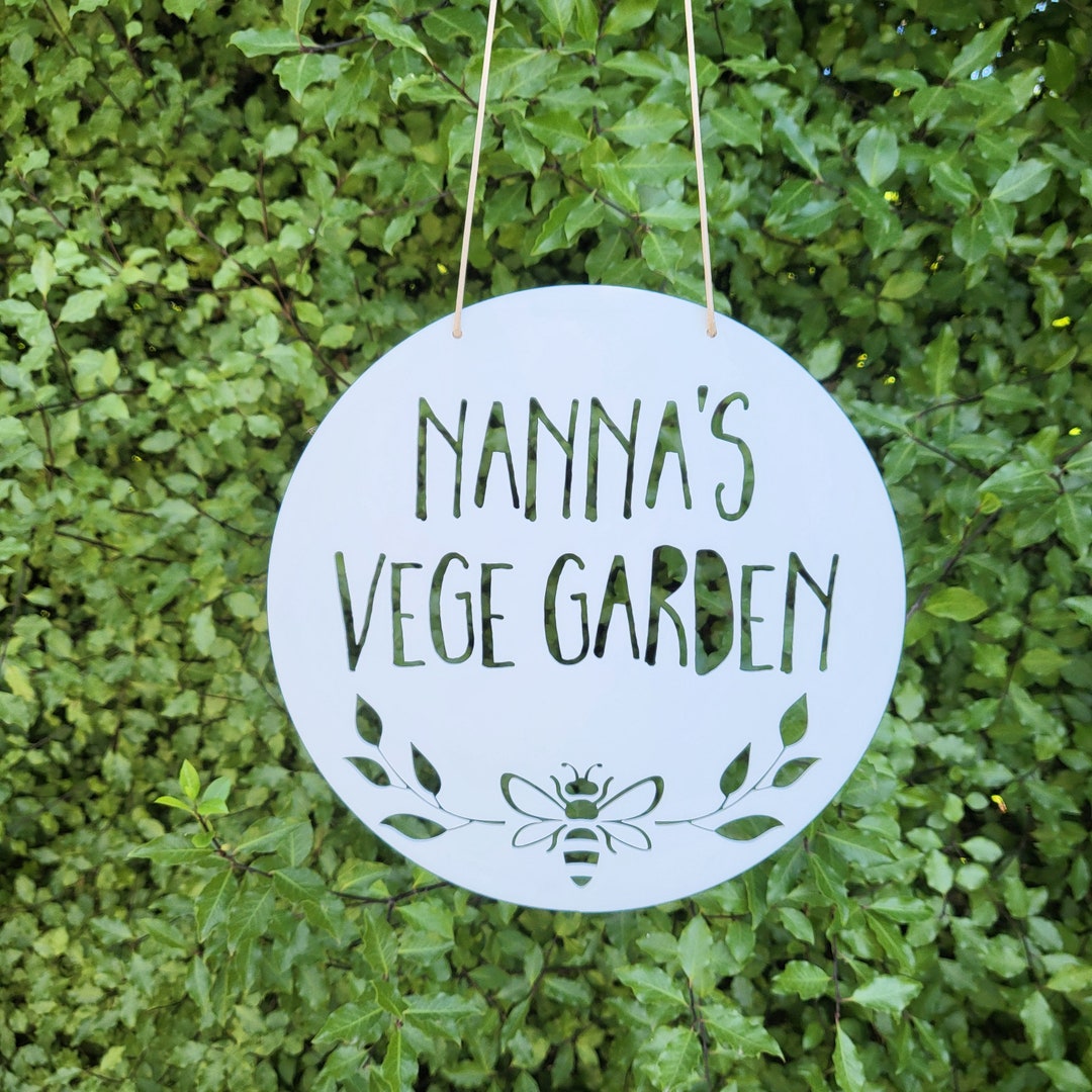 Personalised Vegetable Garden BEE Design House Sign-vege Patch-veggie ...