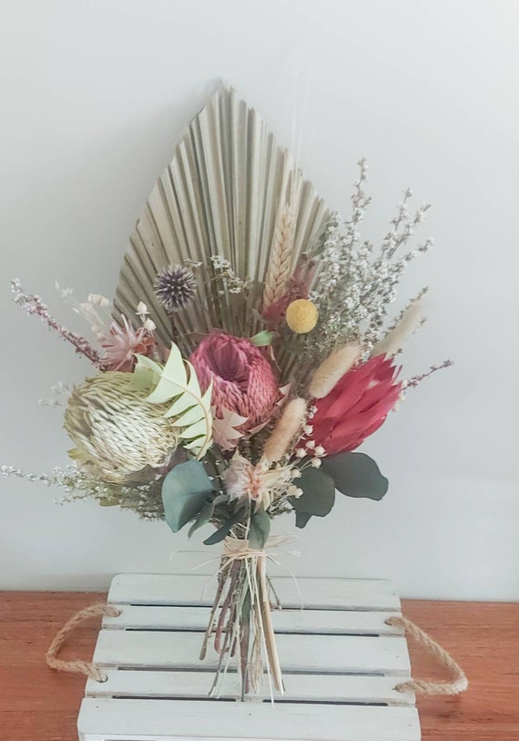 Dried Australian Native Flowers Floral Arrangement Bouquet | Etsy