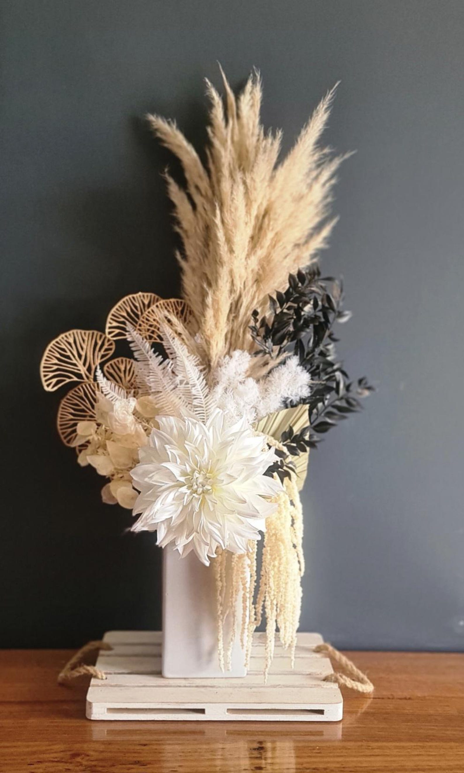 Black Gold White Preserved Flower Arrangement Monochrome Flowers Luxury ...