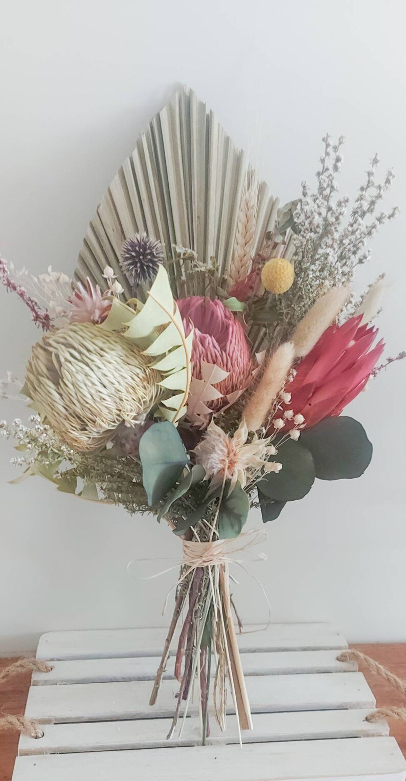 Dried Australian Native Flowers Floral Arrangement Bouquet | Etsy