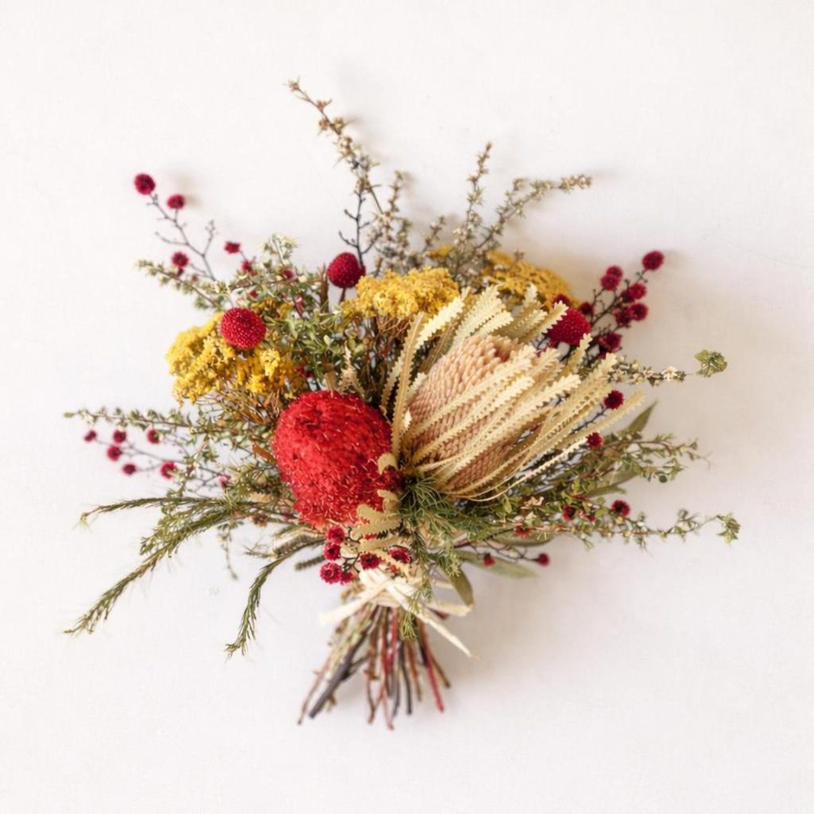Red Dried Australian Native Flower Arrangement Banksia Bouquet ...