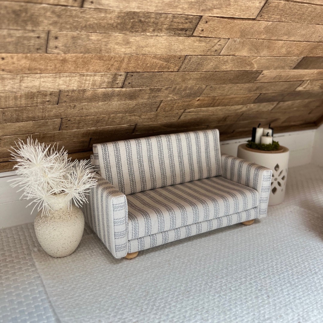 Dollhouse Miniature Couch 1:12 scale, dollhouse couch, couch and chairs ...