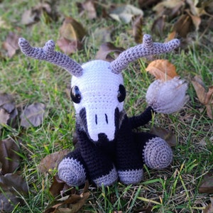 CROCHET PATTERN for Little Cryptid Amigurumi, Cute Monster Pattern, Skull Goth Halloween Decor ...
