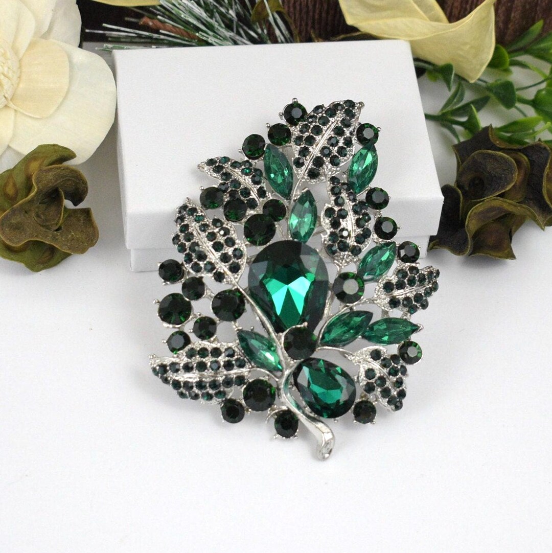 Green Bridal Sash Brooch, Green Brooch, Crystal Emerald Green Broach ...