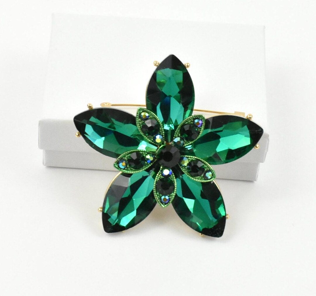 Green Bridal Sash Brooch, Green Brooch, Crystal Emerald Green Broach ...