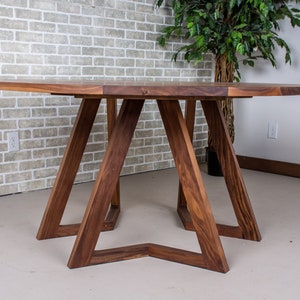 60 Inch Round Wood Table, 60" Black Walnut Round Dining Table, Round ...