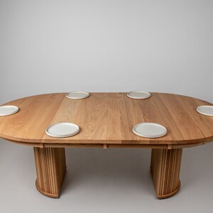 Custom Oak Dining Table, Round Extending Table on Fluted Pedestal Base ...